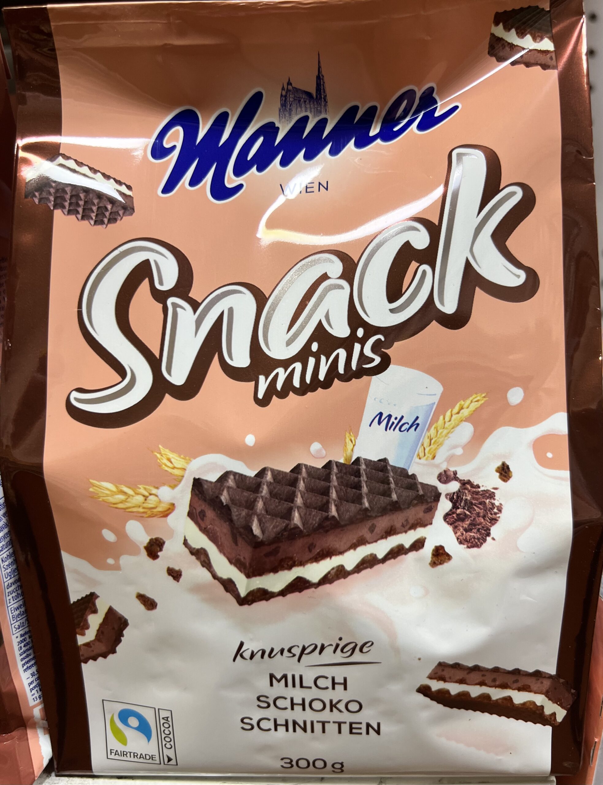 Manner Snack minis crunchy milk Cocoa wafers 300g - European Grocery Store