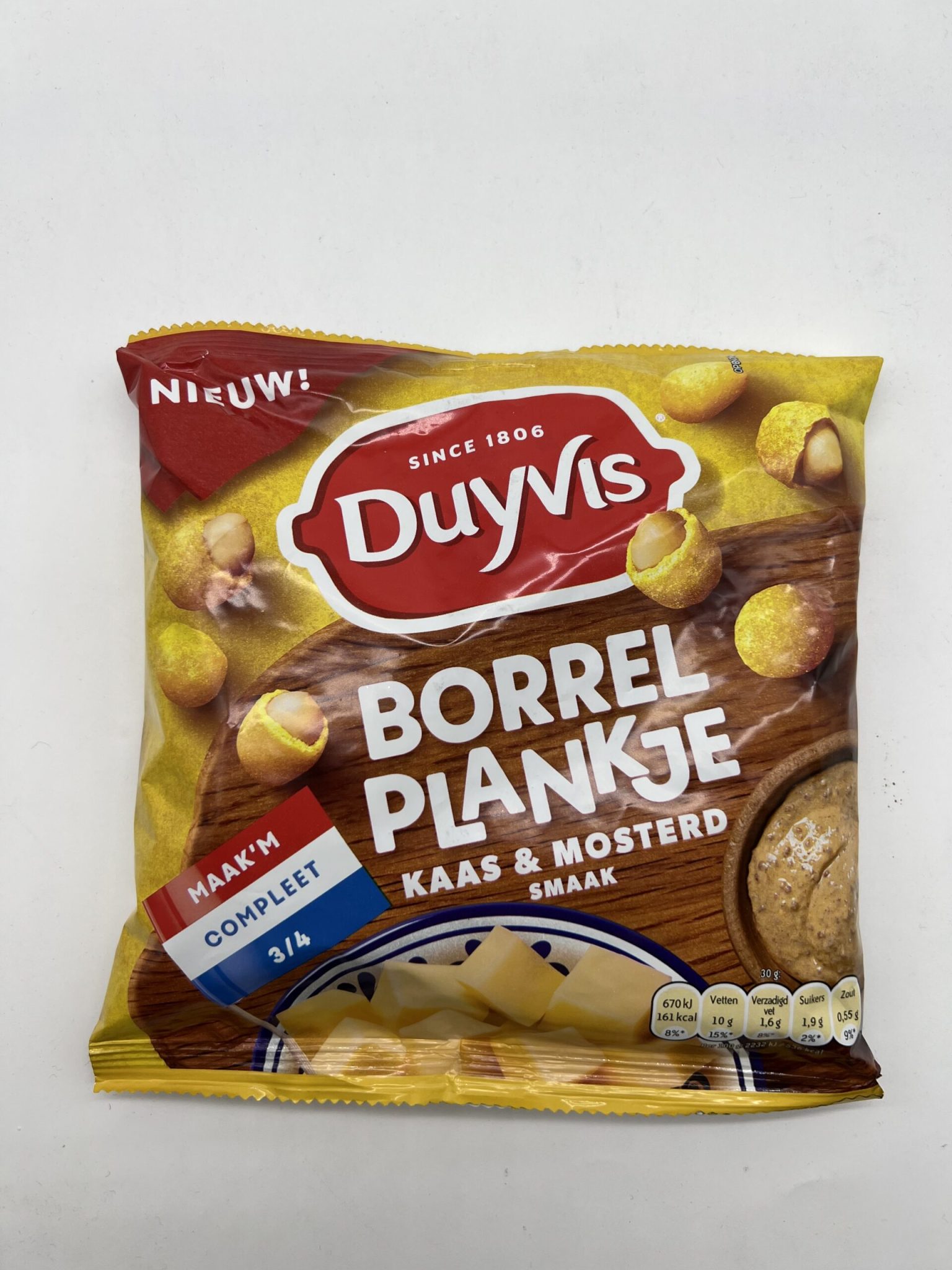 Duyvis Borrel plankje cheese mustard nuts 275g - European Grocery Store